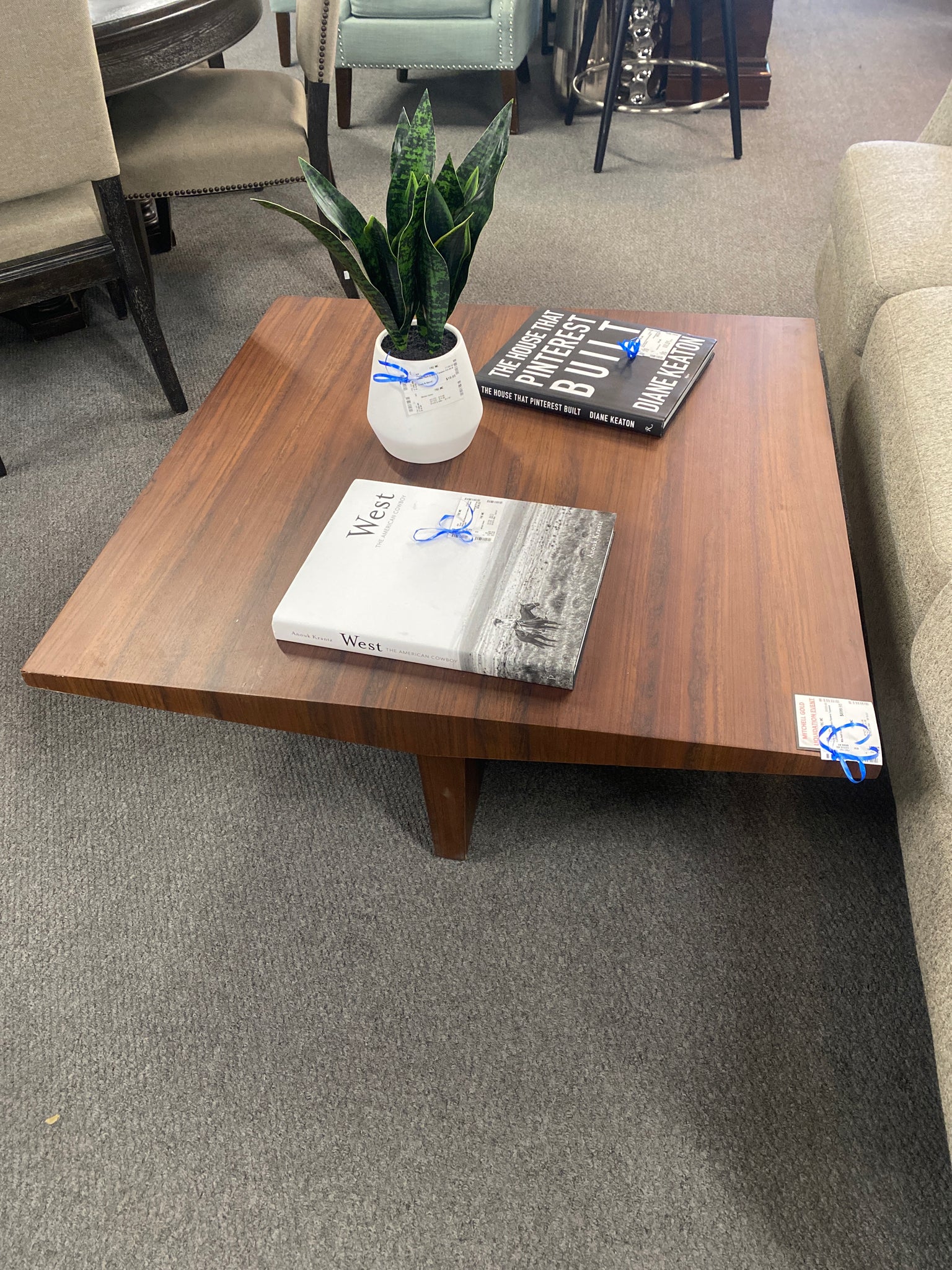 Mitchell Gold Coffee Table – Furniture Buy Consignment
